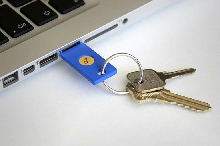 Facebook Is Adding Physical Security Key 2FA for Mobile Users